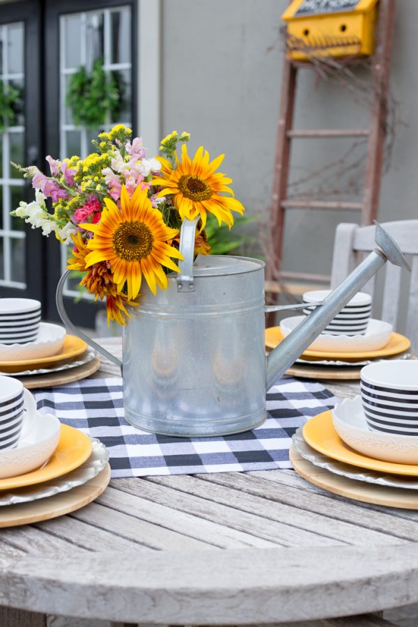 Summer Sunflowers From The Farmers Market - CREATIVE CAIN CABIN